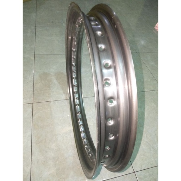 Jual velg ring 19 lebar 200 225 250 275 velg jari jari velg custum velg ...