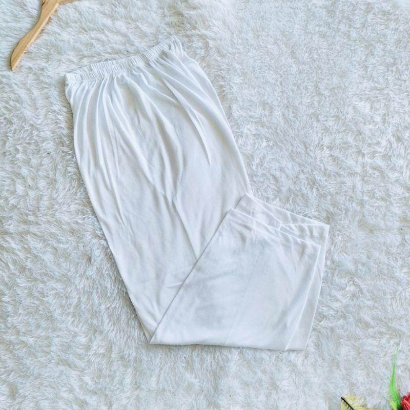 Jual legging warna putih polos murah / grosir celamis panjang dewasa ...