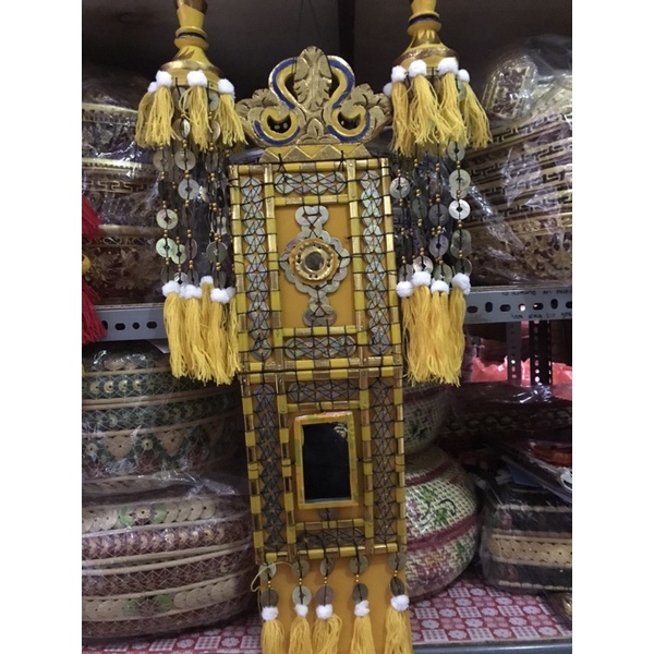 Jual lamak bali atau lamak ung bolong dengan sampian atau gantungan ...