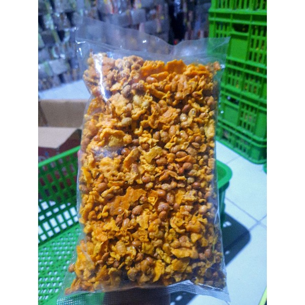 Jual Remukan peyek kacang kedele 500 gr | Shopee Indonesia