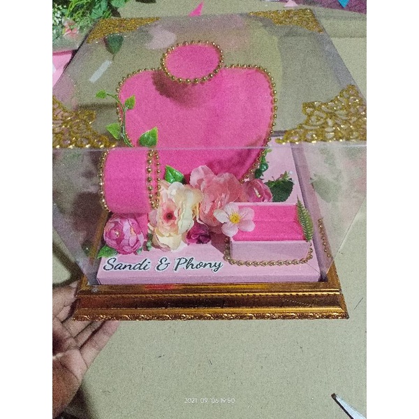 Jual kotak mahar set perhiasan nampan kayu tutup mika ( Kode C ...