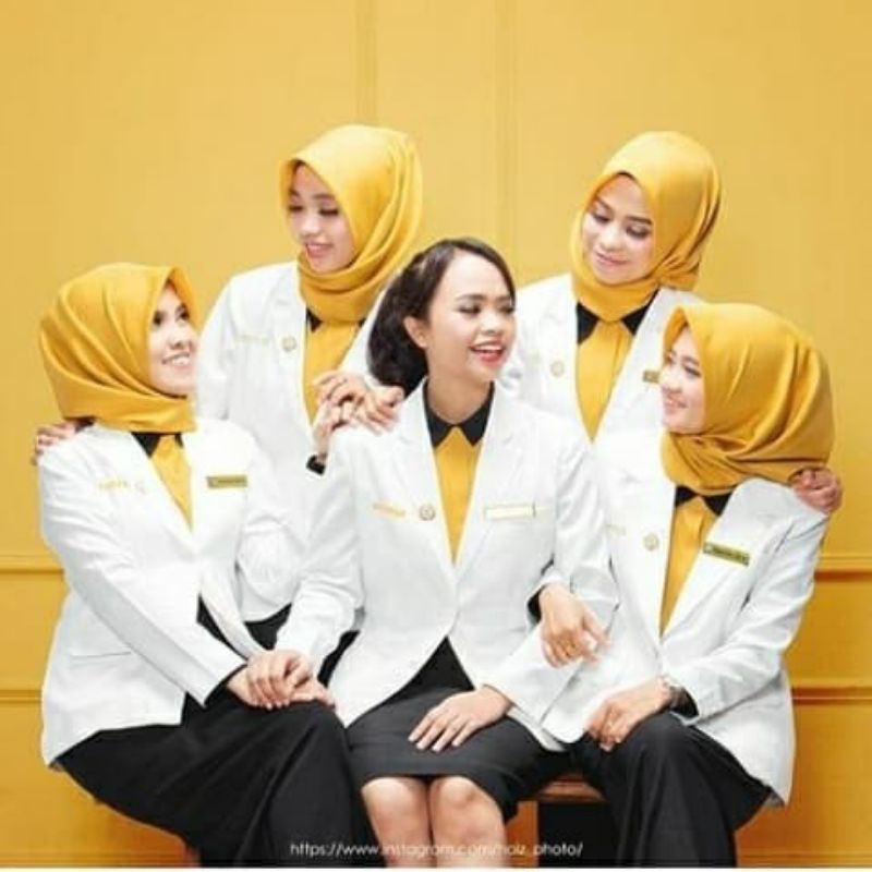 Jual Jas apoteker Wanita Lengan panjang / Jas wanita Putih Bersih ...