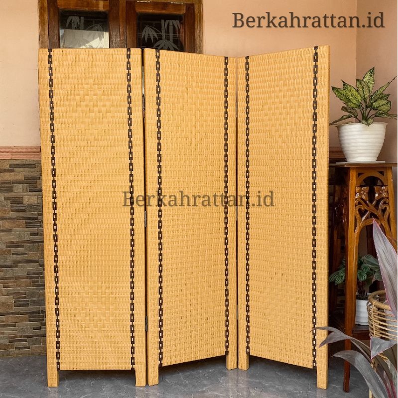 Jual Pembatas Ruangan Partisi Ruangan Minimalis / Penyekat Ruangan ...