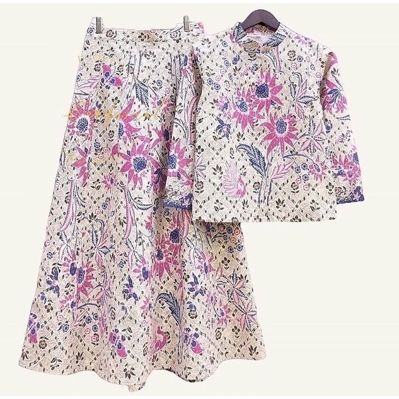 Jual BATIK PREMIUM STELAN | Shopee Indonesia