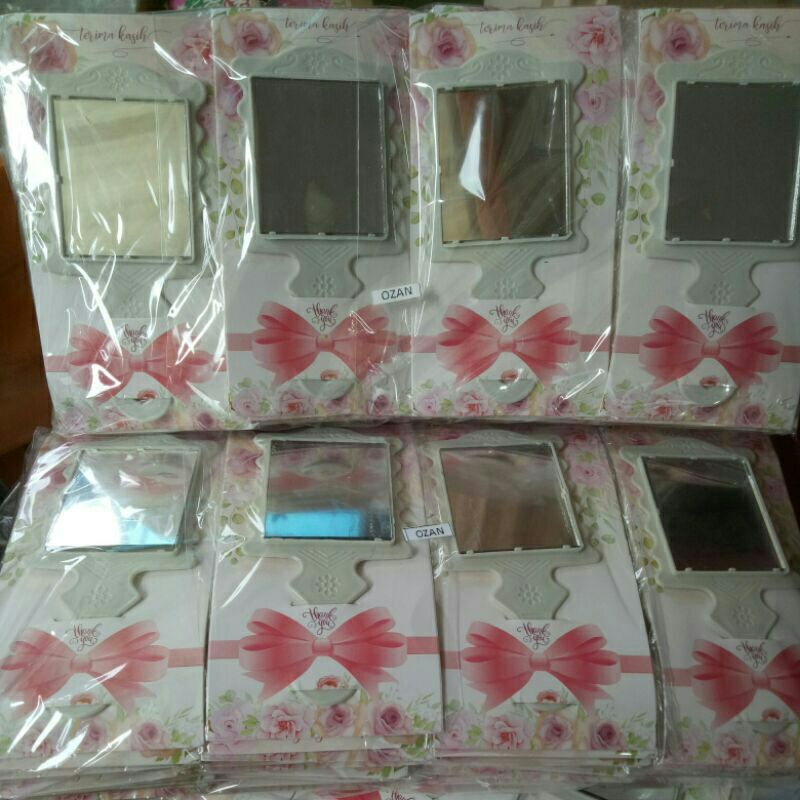 Jual ( isi 50pcs ) kaca kotak alas shabby | Shopee Indonesia