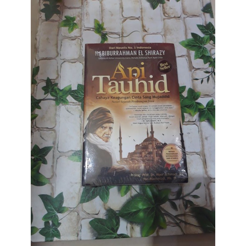 Jual BUKU NOVEL 100% ORIGINAL API TAUHID | Shopee Indonesia