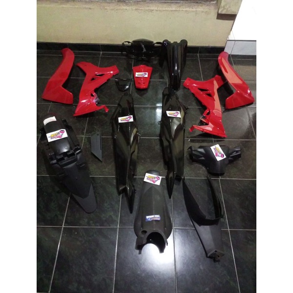 Jual Cover body vega r new full set body kasar halus warna merah hitam ...