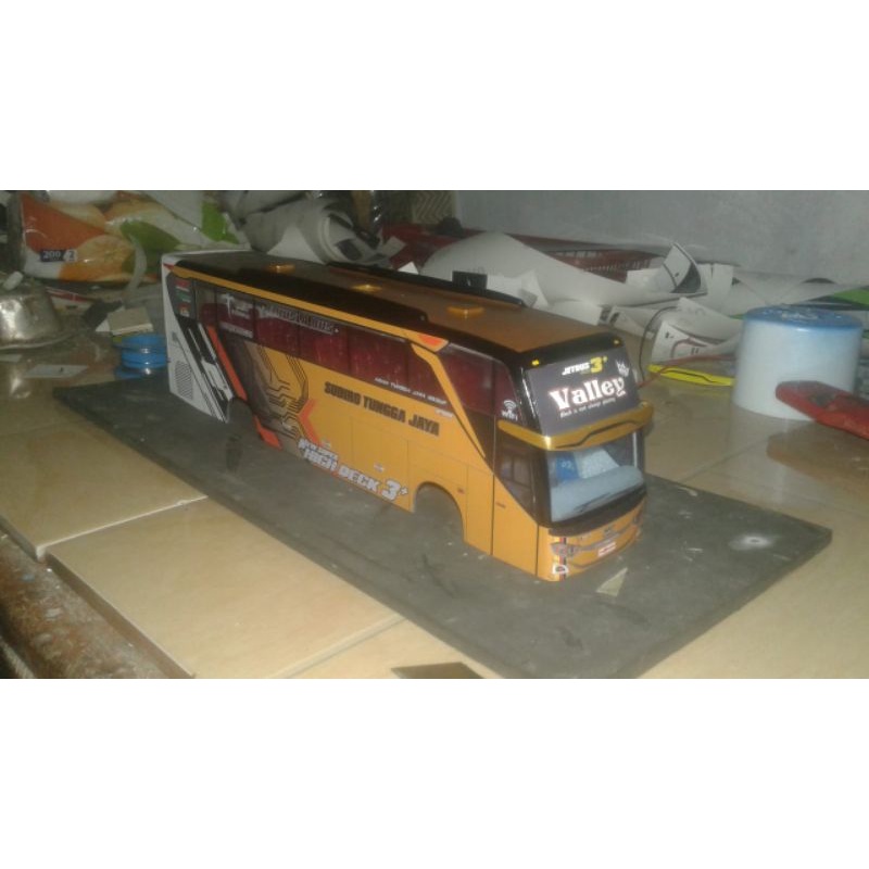 Jual Perbaikan Livery Miniatur Bus Indonesia Khusus Buatan AUTO SCALE43 ...
