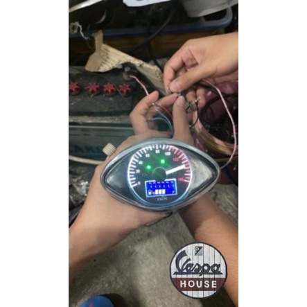 Jual SPEEDOMETER DIGITAL MODEL JENONG DAN KERANG VESPA SUPER, SPRINT ...