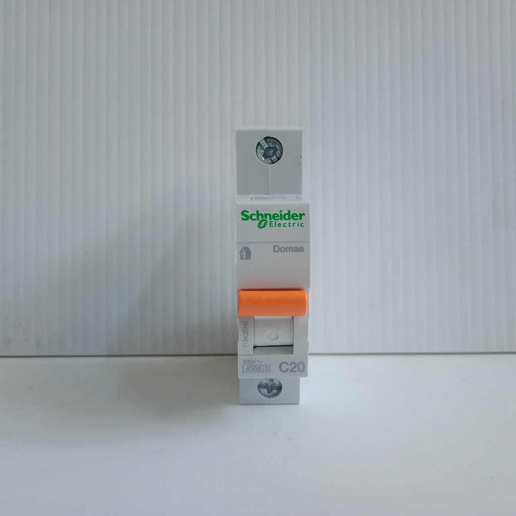 Jual Schneider Electric DOMAE MCB 20A 1P - Orange | Shopee Indonesia