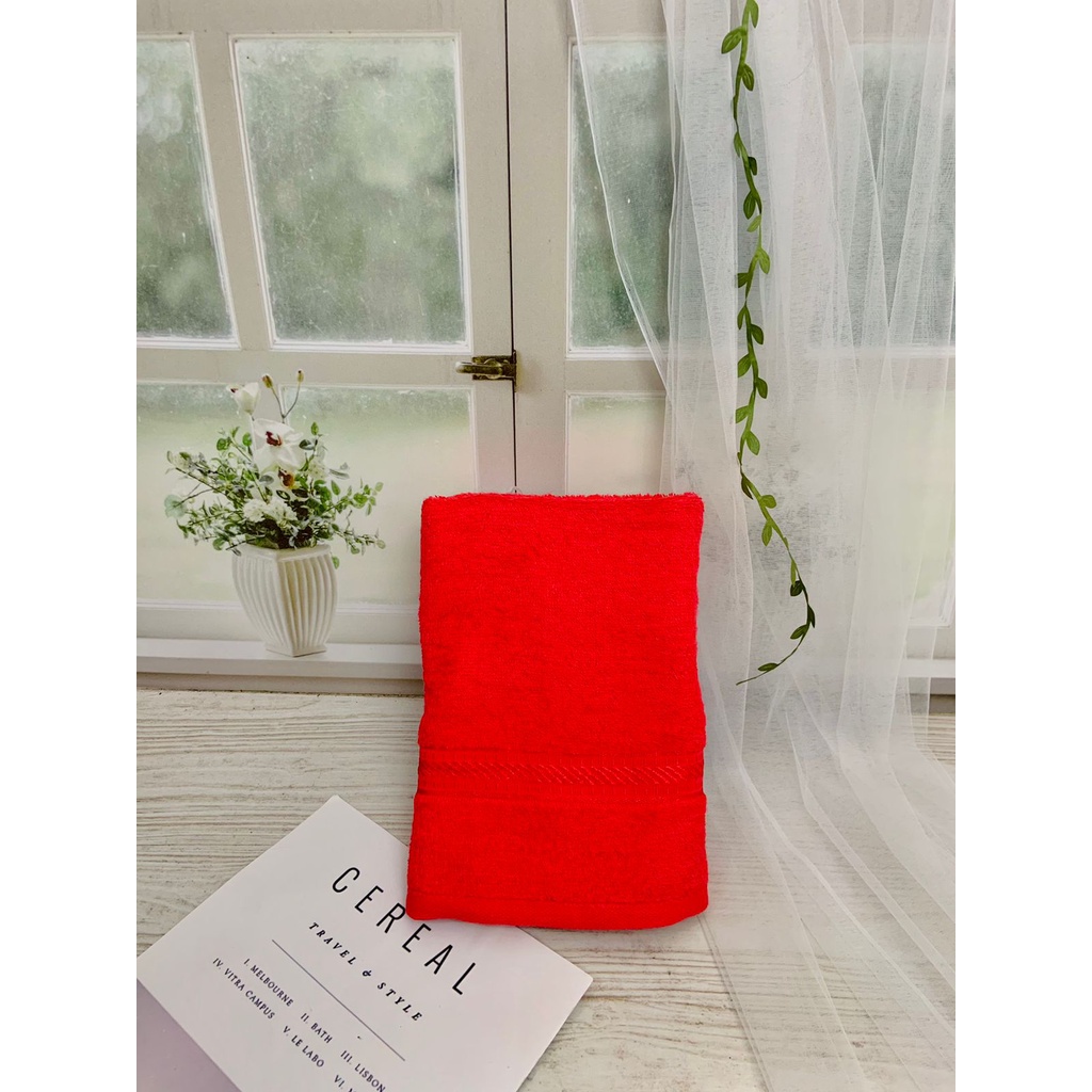 Jual SM Merah Putih Handuk Mandi 60x120 cm Motif Polos By Terry palmer ...