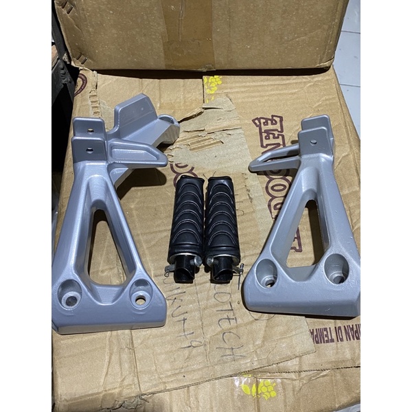 Jual FOOSTEP BELAKANG DUDUKAN BESI STEP BELAKANG BESI PUSTEP BELAKANG ...