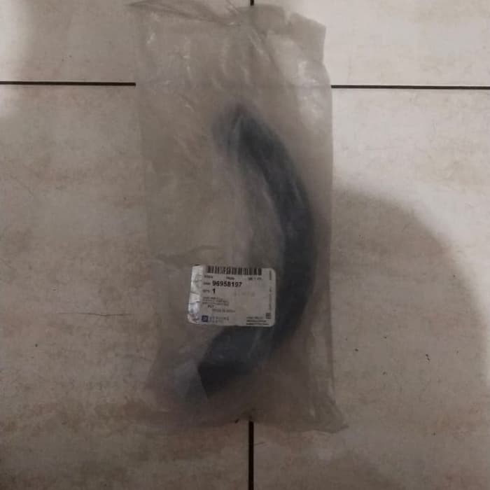 Jual Selang Radiator Aveo Sonic OUTLET GM 96958197 | Shopee Indonesia