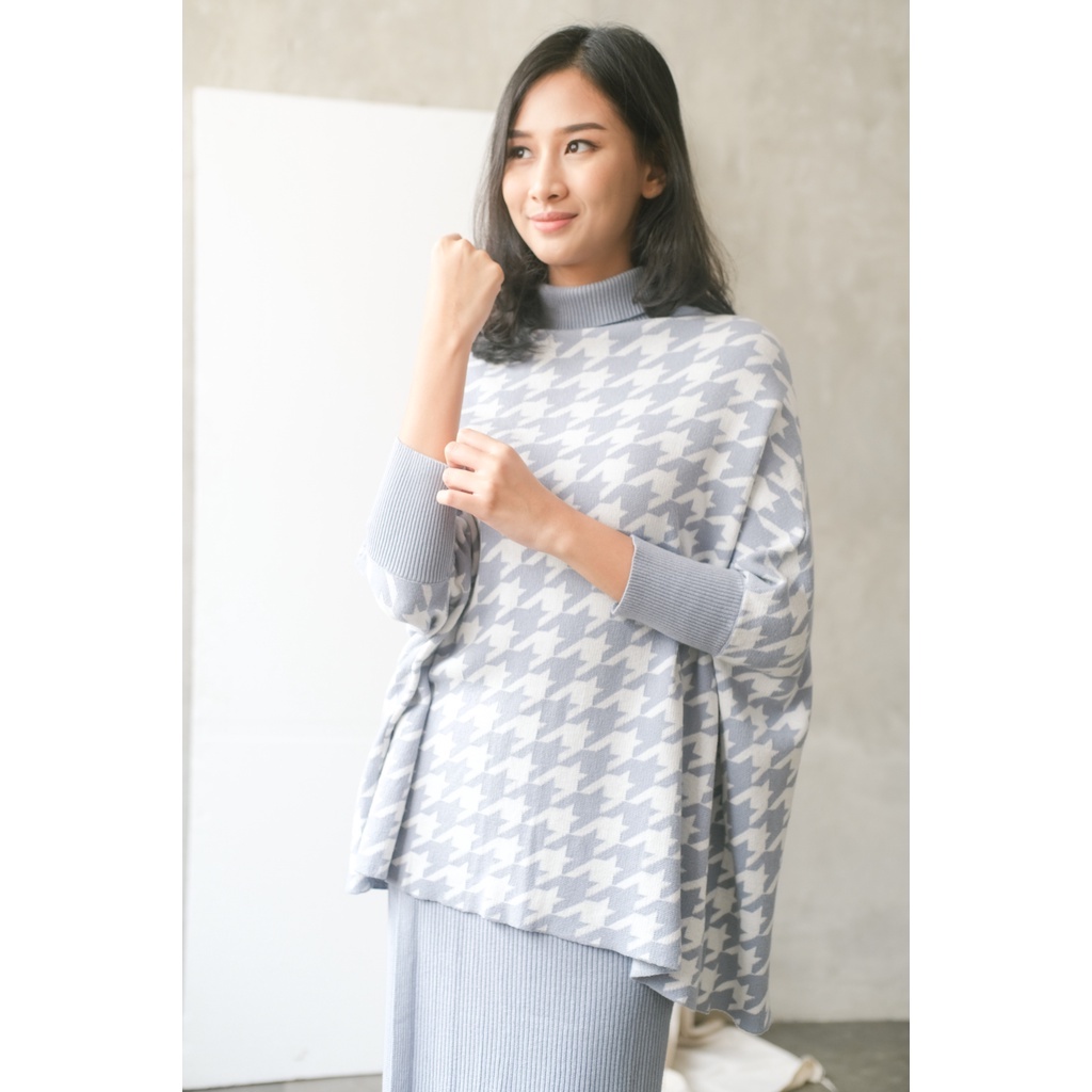 Jual Asiro Anatasya Knitted Blouse Cerulean | Shopee Indonesia