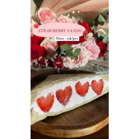 Jual Kurimi Sando Strawberry Sandwich , Roti lapis isi stroberi ...