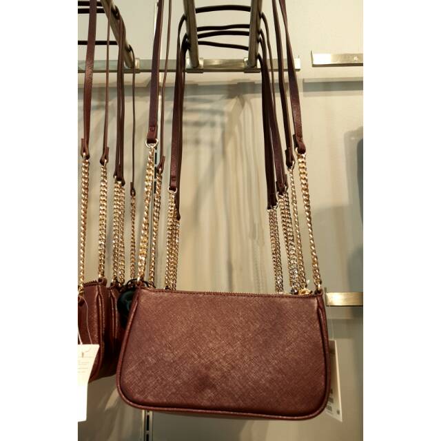 Jual HNM BAG ORIGINAL! MAROON SLINGBAG tali rantai. Tas selempang HnM ...