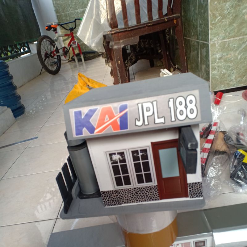 Jual Pos PJL atau PENJAGA JALAN LINTASAN - Miniatur Kereta Api ...