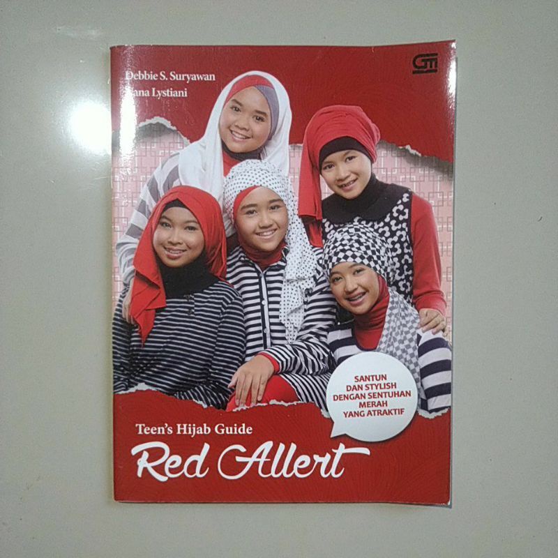 Jual Buku Murah - Teen's Hijab Guide: Red Alert | Shopee Indonesia