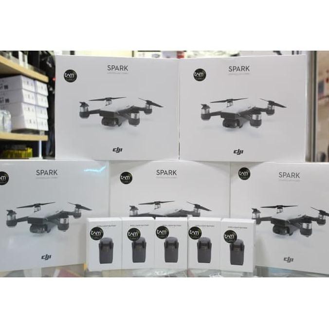Jual DRONE DJI SPARK PAKET BUNDLING + EXTRA BATTERY & REMOTE | Shopee ...