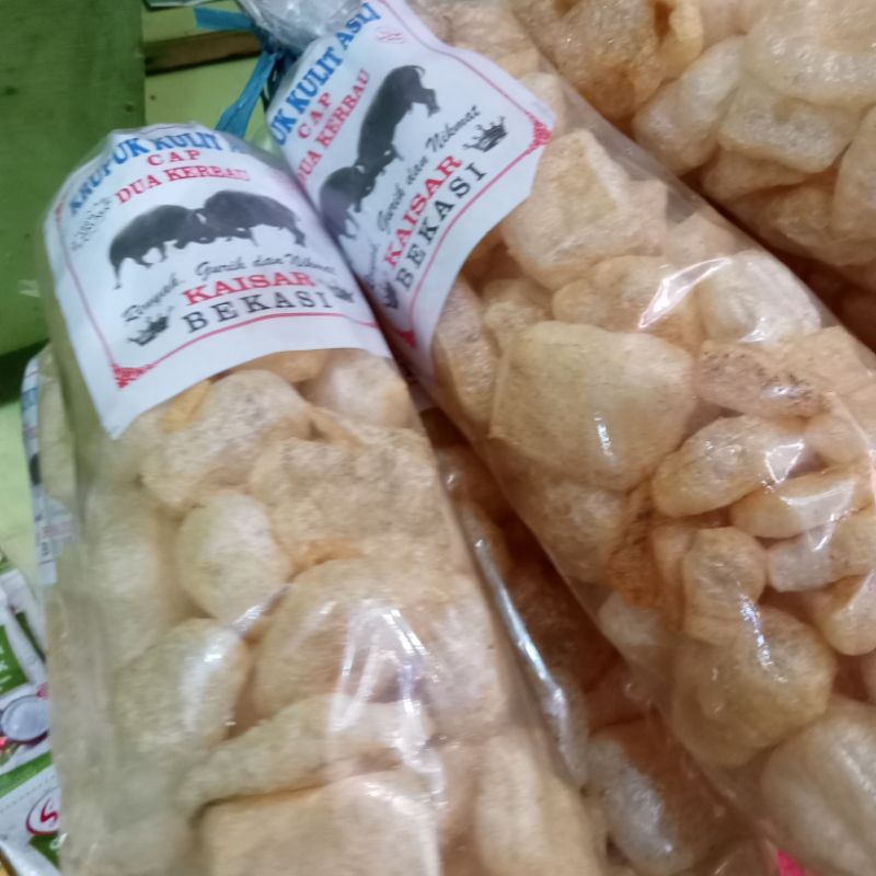 Jual kerupuk kulit asli cap 2 kerbau per bungkus | Shopee Indonesia