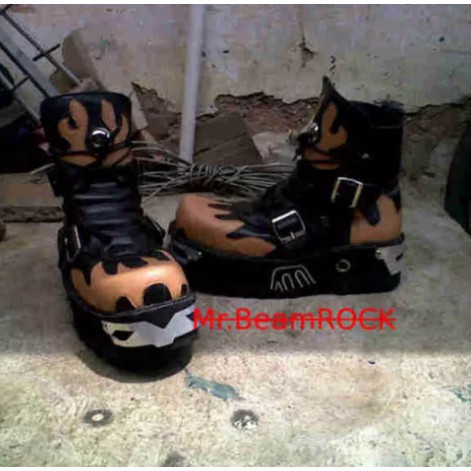 Jual Sepatu Rocker Boot Hitam 2 Gesper Model Tinggi | Boots Pria ...