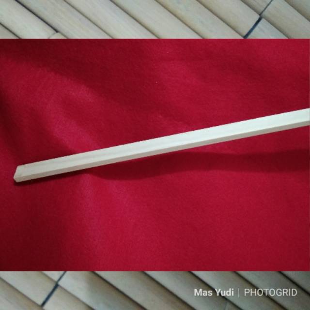 Jual Kayu Kotak Kecil / List Kayu 15mm x 6mm Panjang 1meter | Shopee ...