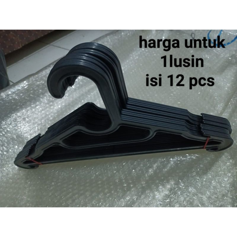 Jual hanger baju plastik hitam ukuran Dewasa (1Lusin) | Shopee Indonesia