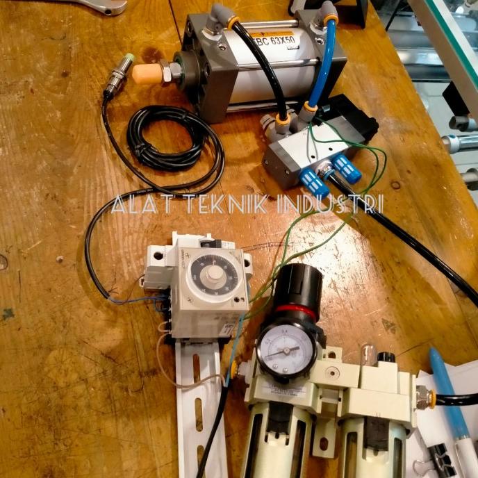 Jual Pneumatic Cylinder Set Sensor Proximity Switch | Shopee Indonesia