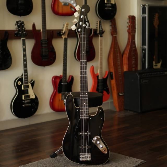 Jual Bass Fender Jazz Bass Limited Edition Hitam (GOJEK) | Shopee Indonesia
