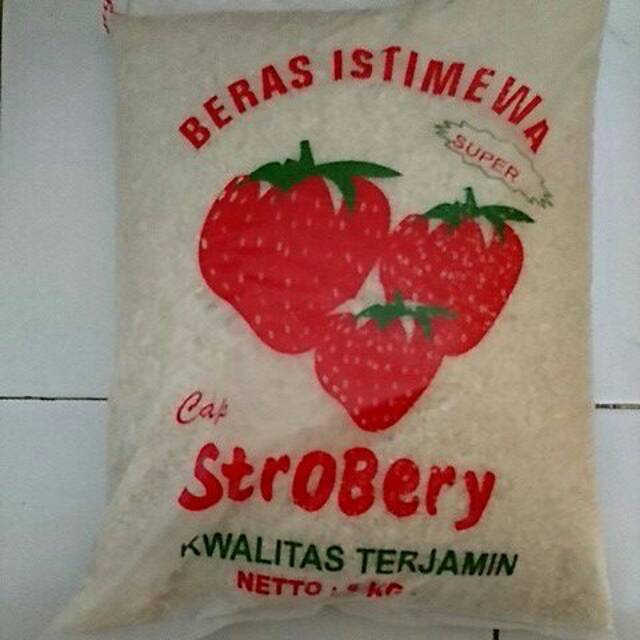 Jual Beras merk stroberry mix bramo dan mentik wangi super 5kg | Shopee ...