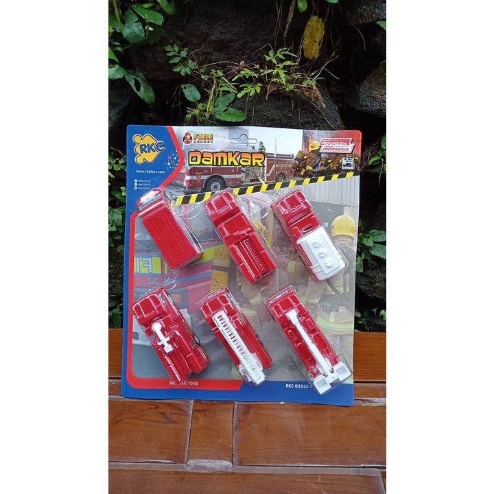 Jual Mobil Pemadam Kebakaran Damkar Fire Rescue Set Isi 6 pcs | Shopee ...