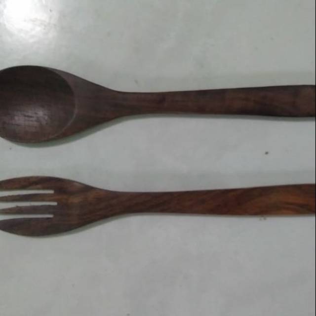 Jual 1 set souvenir sendok kayu+garpu hitam (sono keling) | Shopee ...