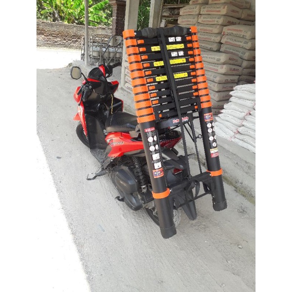 Jual Braket Behel pembawa Tangga kerja teleskopik motor Honda & Yamaha ...