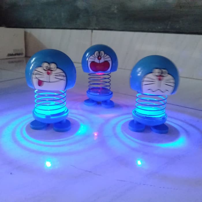 Jual Boneka dashboard LED doraemon | Shopee Indonesia