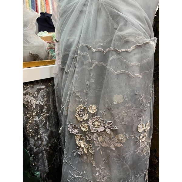 Jual sakura blossom tulle, tile bunga, tile mewah | Shopee Indonesia