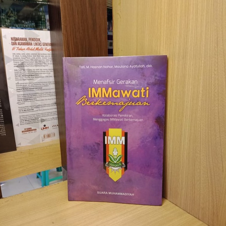 Jual Menafsir Gerakan IMMawati Berkemajuan / Buku Muhammadiyah | Shopee Indonesia