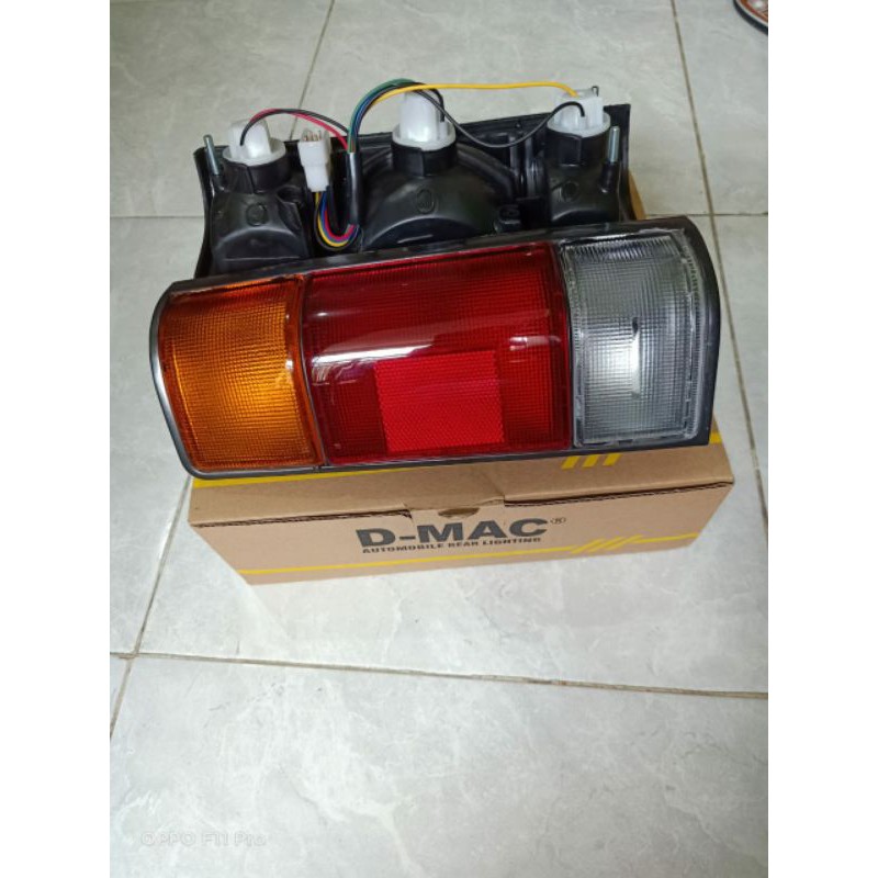 Jual lampu stop belakang st100 carry1000 carry bagong minibus mini bus ...