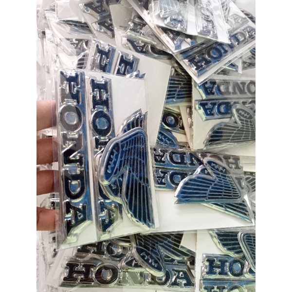 Jual logo tangki cb100 stainles emblem cb100 emblem tangki | Shopee ...