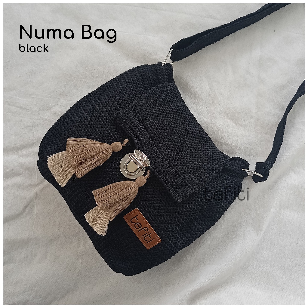 Jual Tas Rajut Selempang NUMA Knit Bag Tali Serut Bag Lock Sling Bag ...