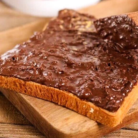 Jual SELAI- GOLDENFIL CHOCO CRUNCHY CHOCOMALTINE 1 KG / OVOMALTINE ...