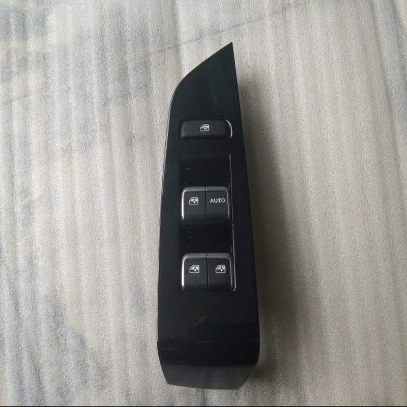 Jual Saklar Power Window Berikut Cover Window Mobil WULING Almaz Sesuai ...