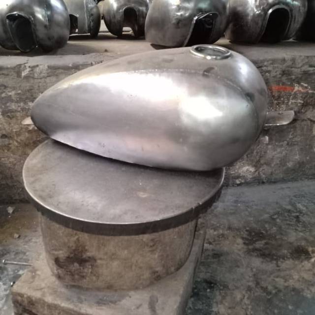 Jual Tangki chopper,tangki bobber,tanki chopper,tangki bratstyle,tangki ...