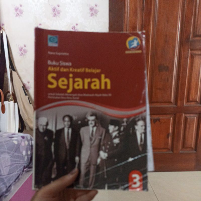 Jual Buku Sejarah kelas XII kelas 12 Edisi Revisi 2016 Kurikulum 2013 Nana Supriatna Penerbit ...
