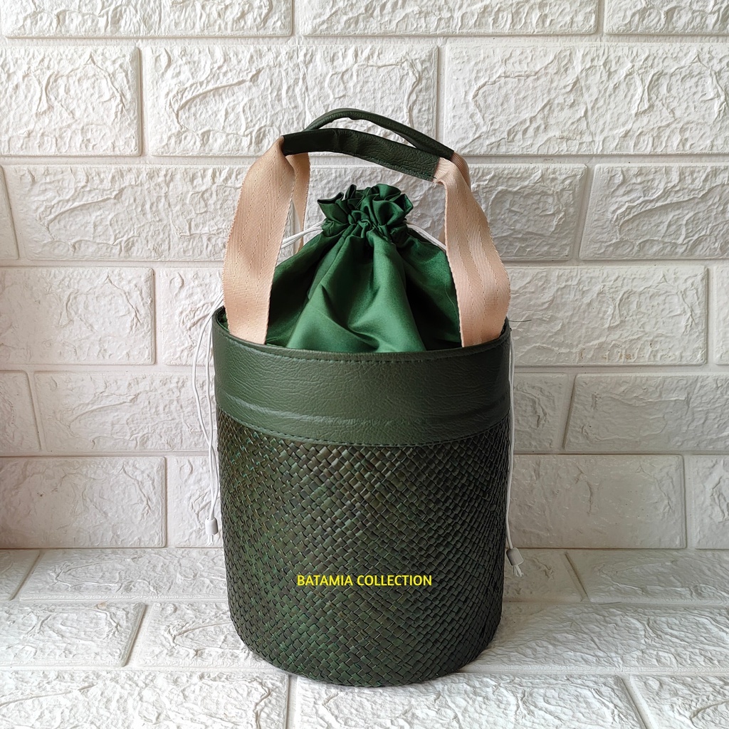 Jual Tas Parcel Anyaman Pandan Keranjang Hampers List Kulit Sintetis ...