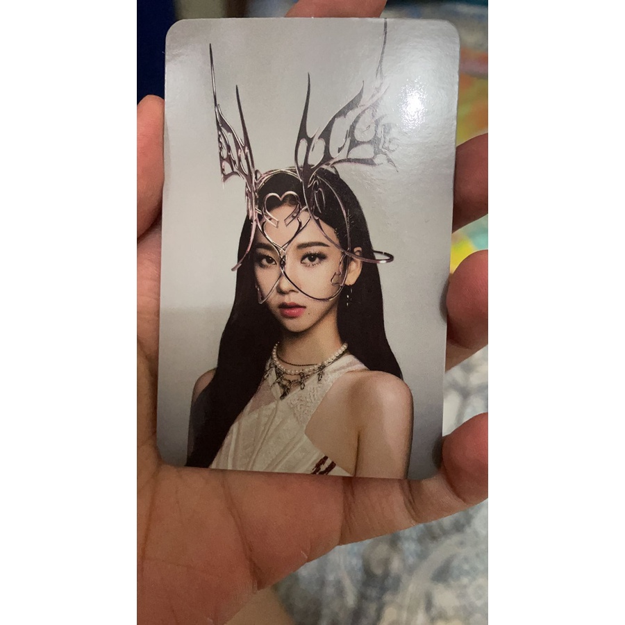 Jual KARINA PHOTOCARD P.O.S VER AR CLIP CARD | Shopee Indonesia