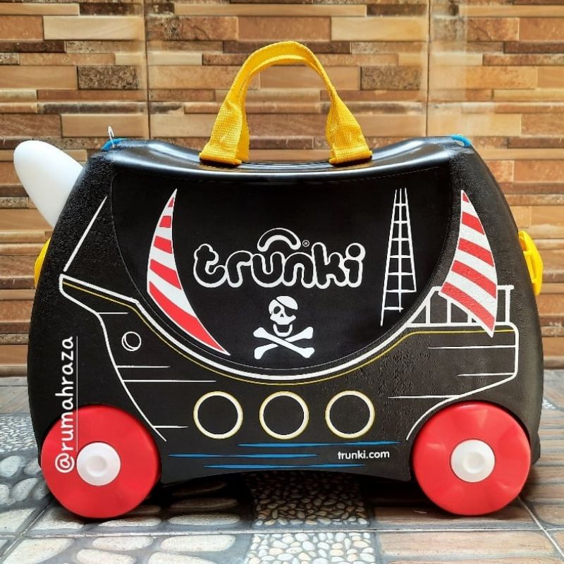 Jual Koper Anak - Trunki Pedro Pirate Ship Kids Luggage and Ride On ...