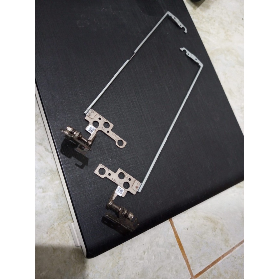 Jual engsel hinges lenovo ideapad 110 14isk 14 isk 110-14isk | Shopee ...