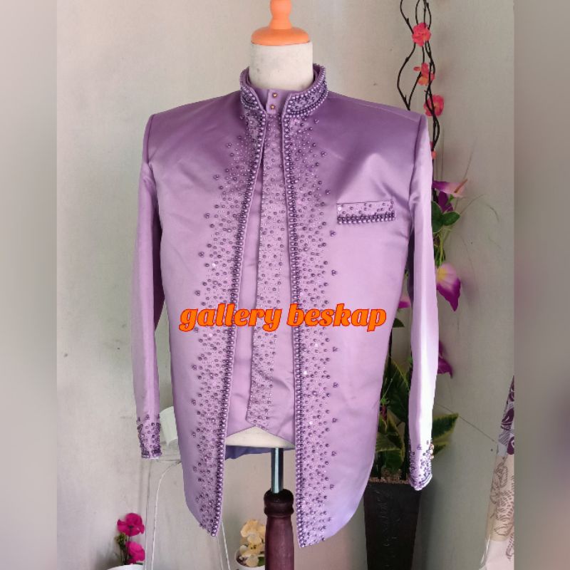 Jual Jas beskap pengantin/ basofi pengantin sunda / beskap ungu taro ...
