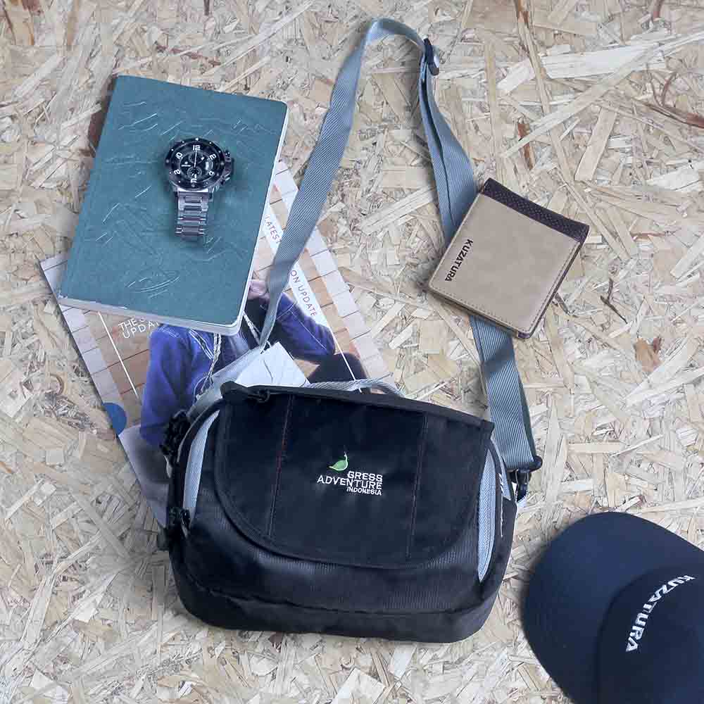 Jual Tas Crossneck Body Slingbag Selempang Slempang Bahu Samping Pria ...