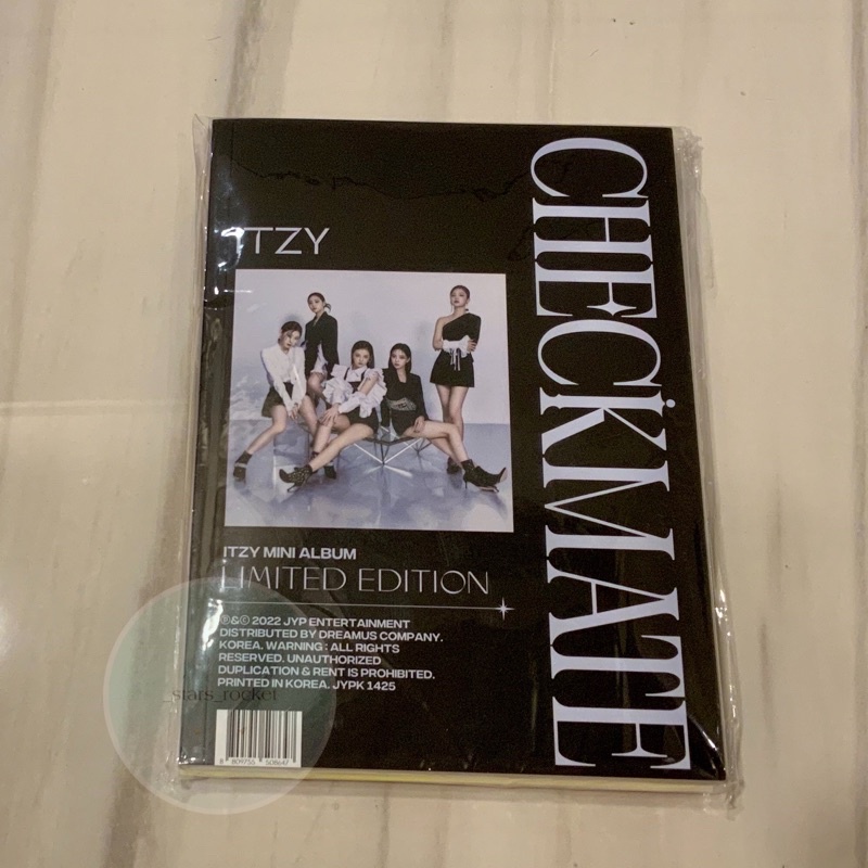 Jual ITZY Checkmate Limited Edition Sealed with JYP POB Benefit | ITZY ...